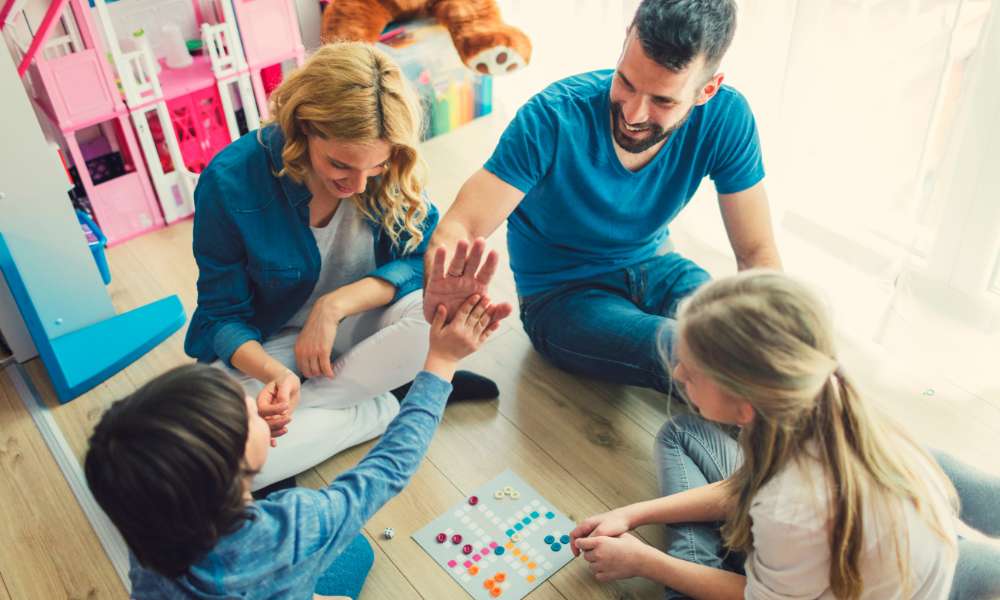 How To Plan A Fun Family Games & Trivia Night — Calendar Club